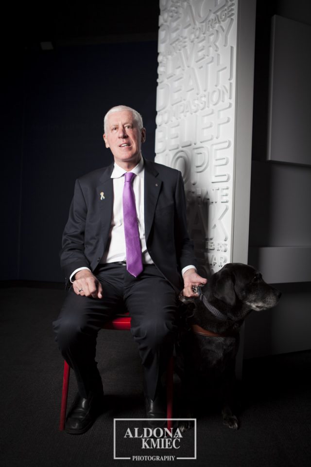 Graeme Innes AM portrait » Aldona Kmieć Photography – Official Website